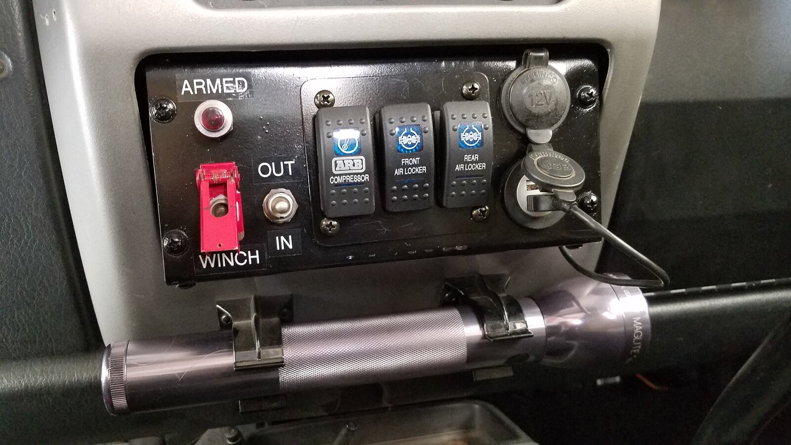 Show me your switch panels | Jeep Wrangler TJ Forum